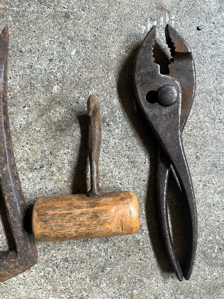 Old Vintage Tool Set Clamp Ratchet Pliers | eBay