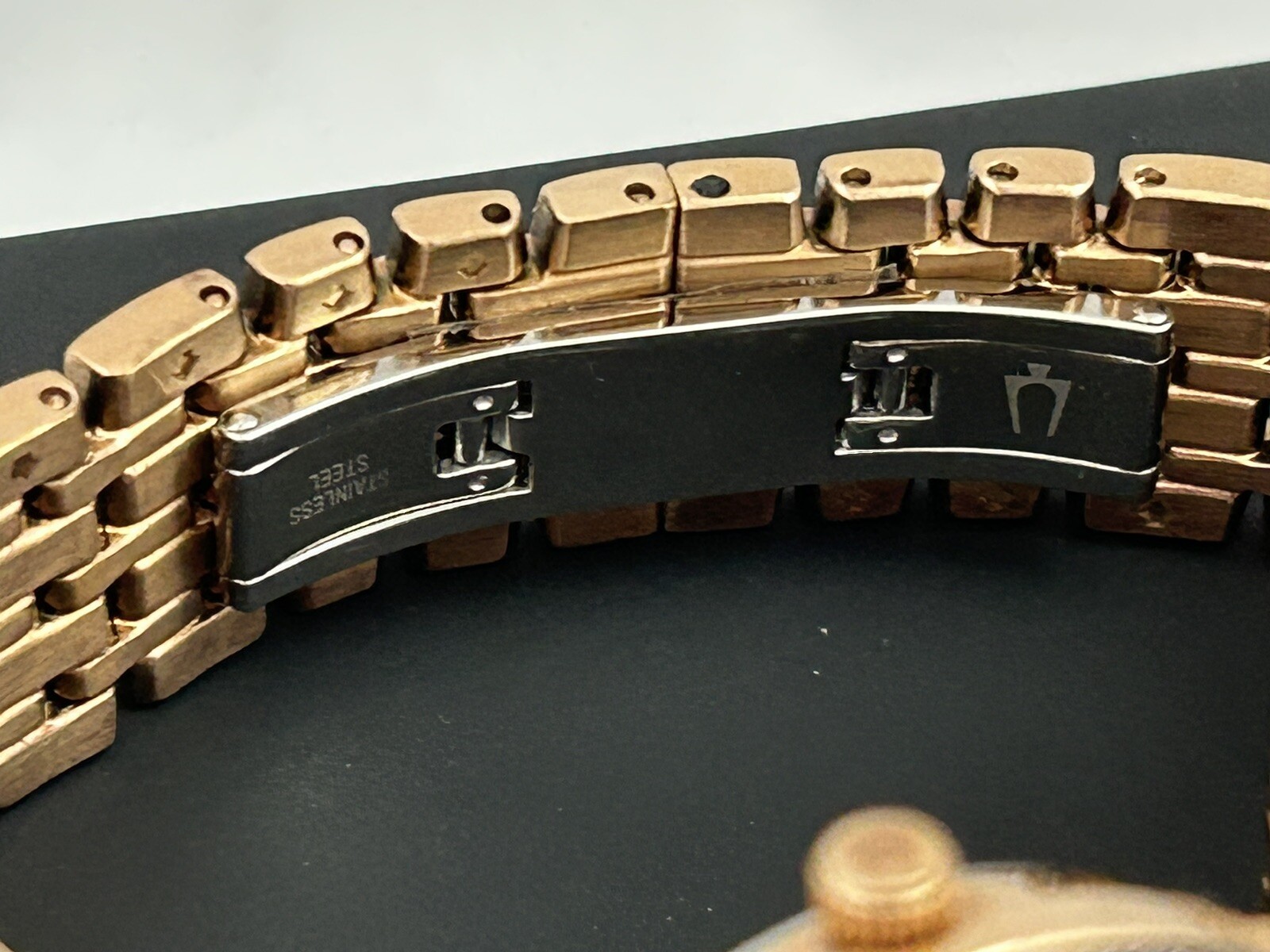 Bulova Quartz Women's Pave Dial Crystals Rose Gold Watch 32mm 98L235 | eBay