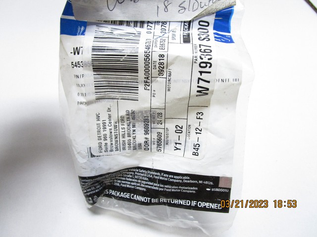 2017-2018 Ford Super Duty Rear Molding Retainer Genuine OEM W719367S300 ...