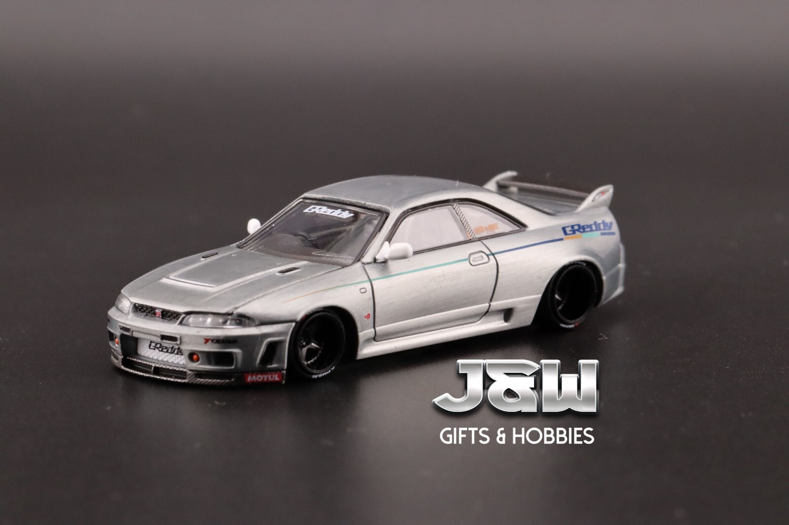 Kaido House x Mini GT Nissan GT-R (R33) Greddy GR33 V1 White KHMG113 1/ ...