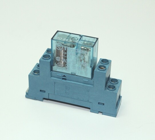 Finder Type 40.52 Relay 4052 Blue 5a 250v for sale online | eBay