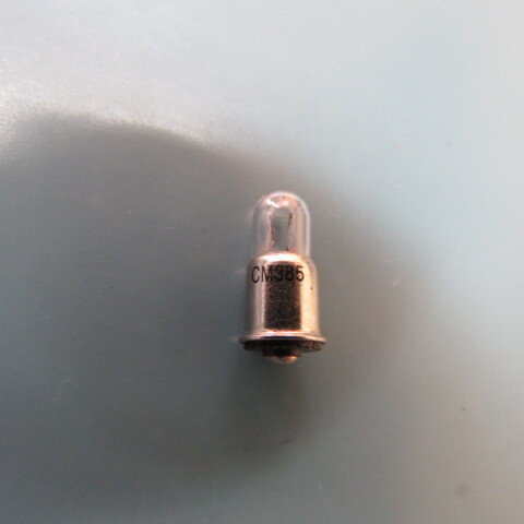 CHICAGO MINIATURE CM 385 Qty of 50 per Lot LAMP, INCANDESCENT, AMP 28V ...