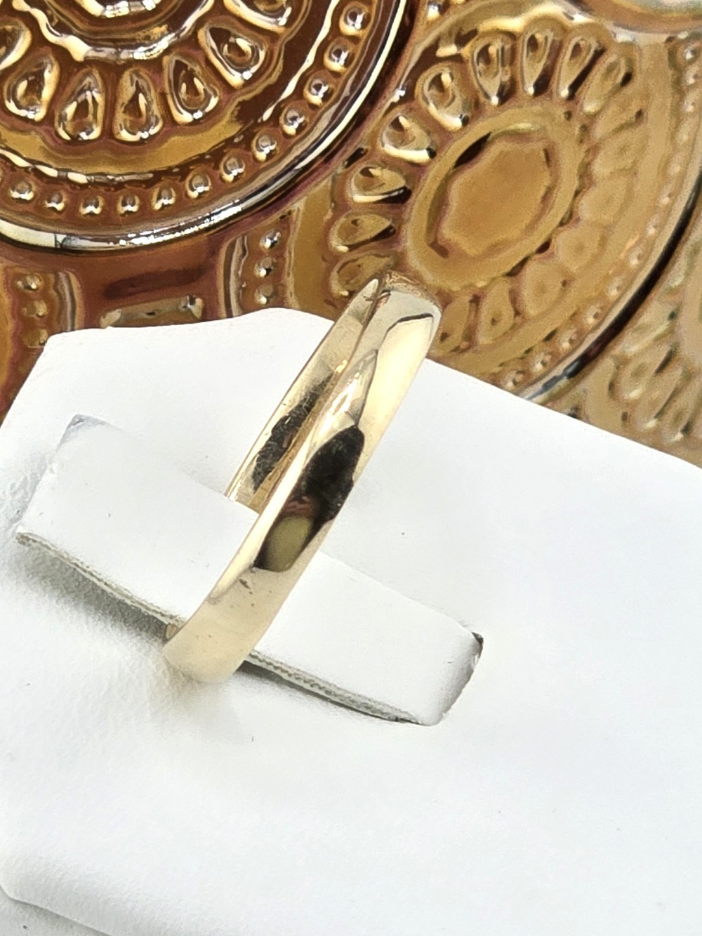 14k solid gold ring* High polish* Handmade* size 4.5* 2.7mm wide* Thick ...
