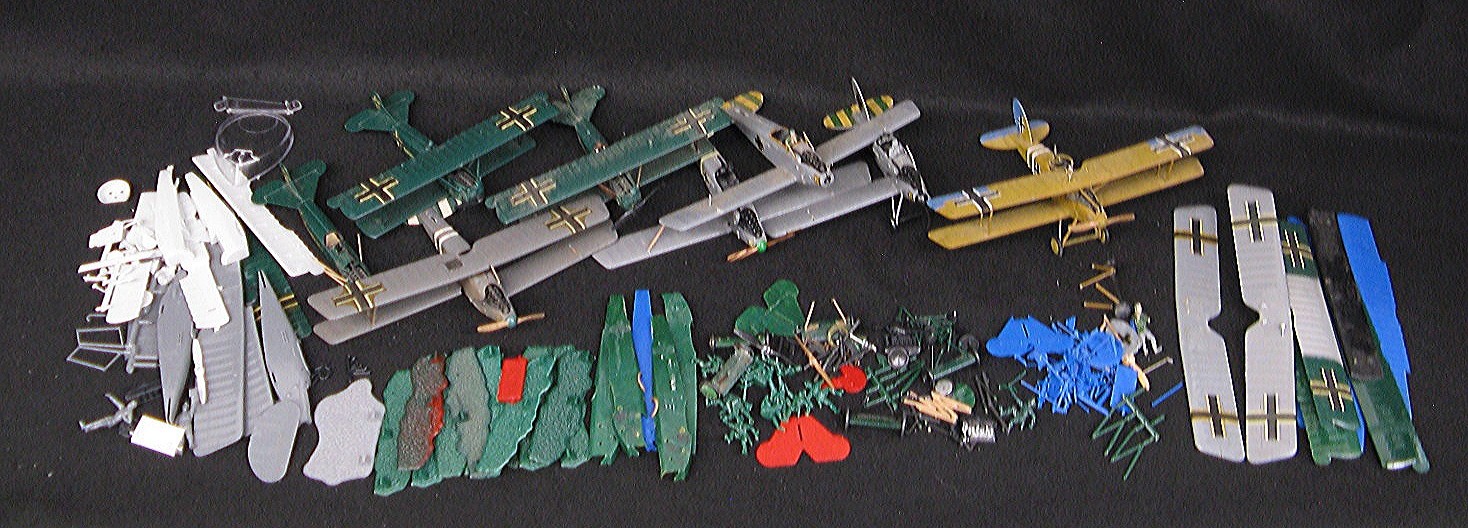 HUGE SALVAGE LOT OF 1/48 AURORA AIRCRAFT AND WARPLANE MODELS BUILT UPS ...