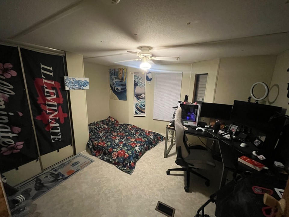 Full gaming setup (3 monitors, streamer setup) | eBay