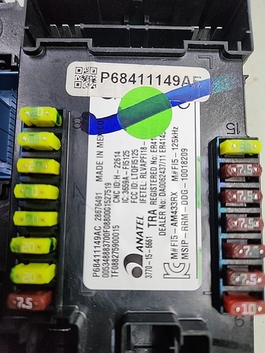 20-21 Jeep Compass Body Control Module Fuse Relay Box P68411149AE ...