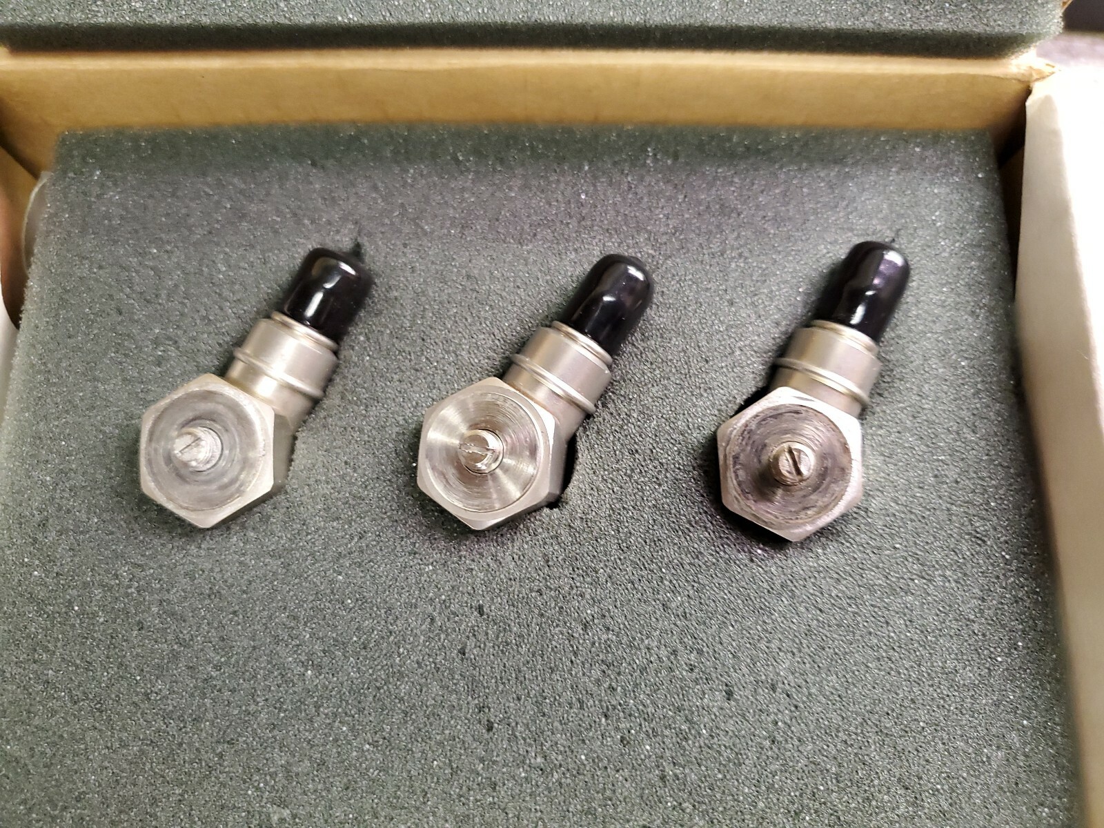 Dytran 3174C High Temperature Charge Mode Accelerometer Lot of 3 | eBay