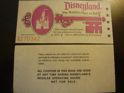 DISNEYLAND MEDIUM MAGIC KEY TICKET WITH 5 BLACK STARS COMPLIMENTARY A-E ...