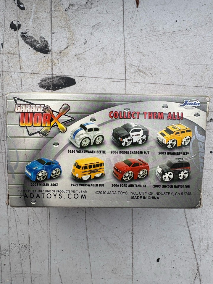 Jada Toys Garage Worx 1962 Volkswagen VW School Bus 1/32 Diecast Car ...