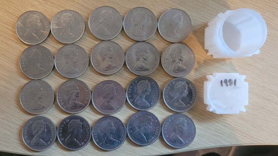 1981 Diana & Charles Crown Coin x 20 Job lot - Including Crown Tube ...