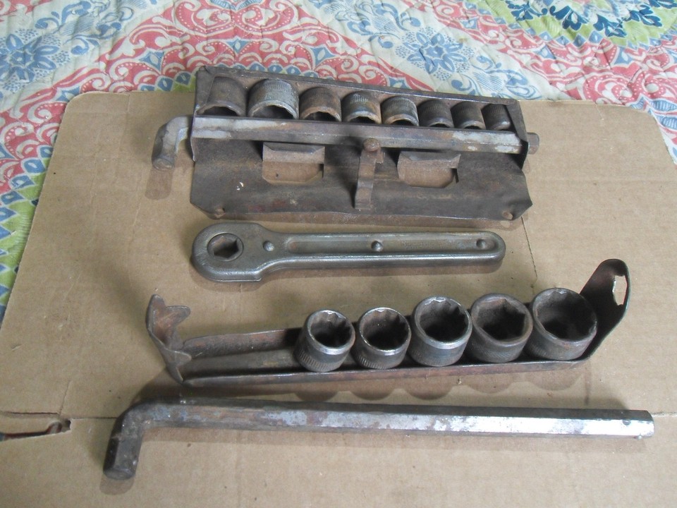 Vintage Lot Of Indestro Socket Wrench Set w/Wall Mount AS PICTURED | eBay
