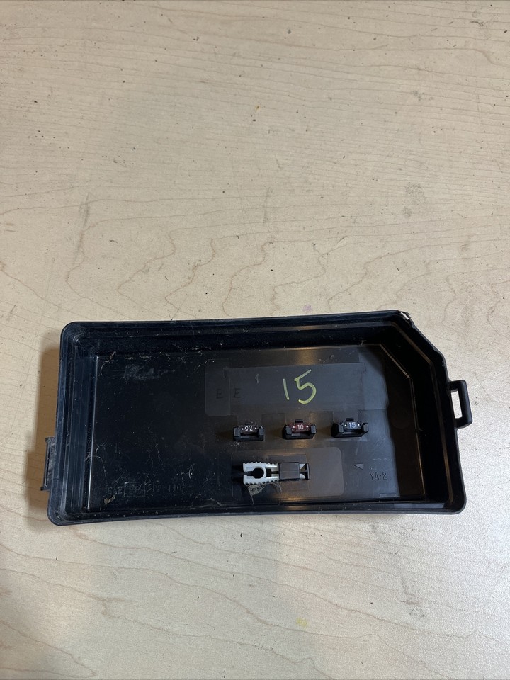 1996-2002 Toyota 4Runner Fuse Box Cover Upper Lid 82661-35581 OEM | eBay