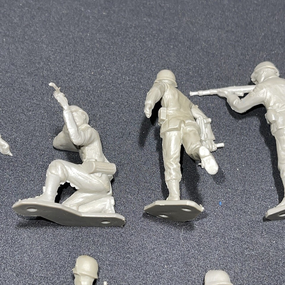 1960’s Marx Toy Soldiers Gray German Soldier Lot Of 14 | eBay