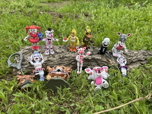 Five Nights At Freddy’s Figure & Key Chain Lot 2” Figs 12 Piece Lot ...