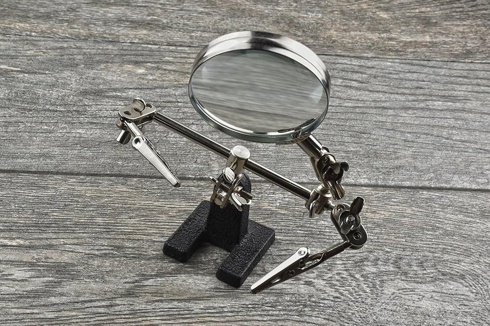 Helping Hand with Magnifying Glass Holder Clamp Clips Stand Tool ...