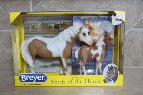 MIS MARKED BOX NIB Breyer 5436 Misty Stormy Book gift set mare foal ...