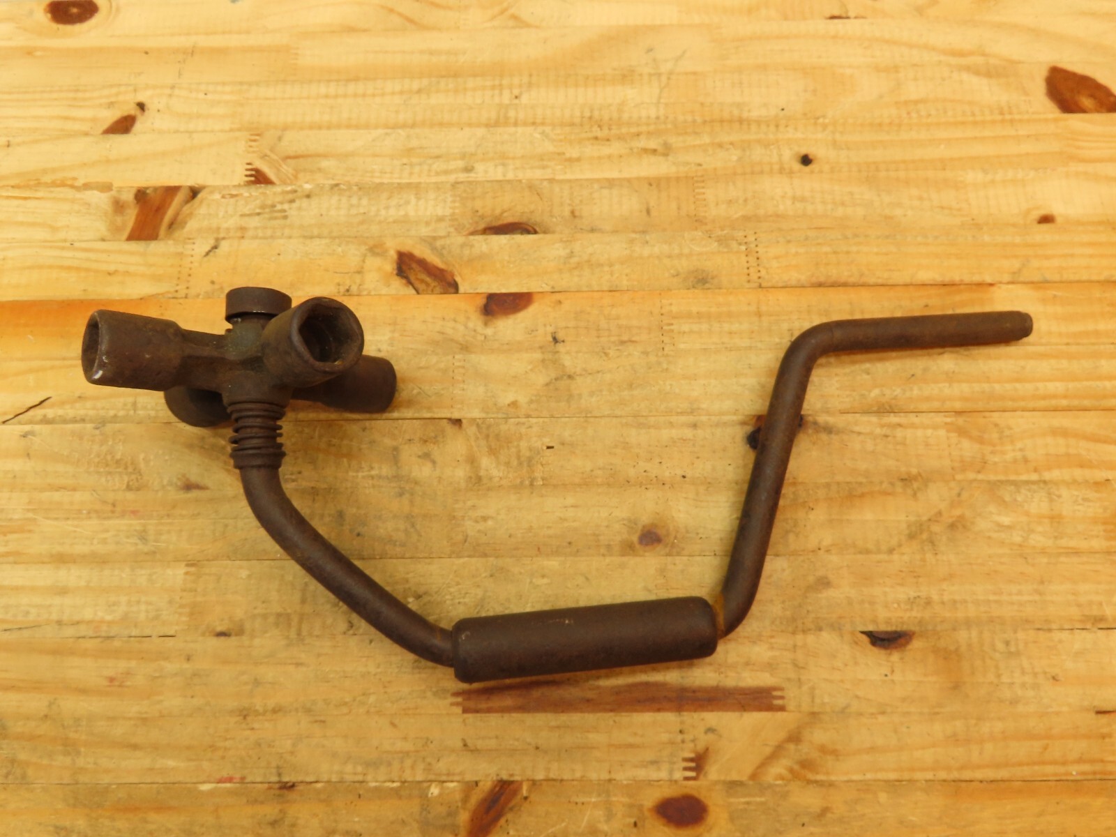 Vintage 4-Way Spring Loaded Lug Speed Wrench Truck Tool T Model Cars | eBay