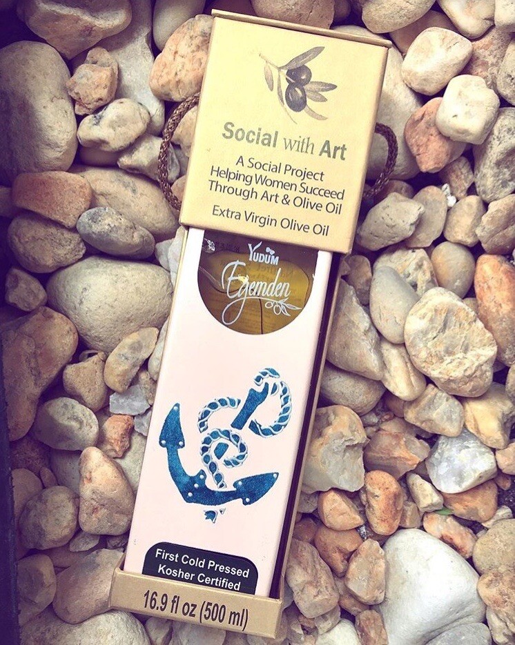 Gourmet Cold Pressed Extra Virgin Olive Oil - Premium Kitchen Cooking ...