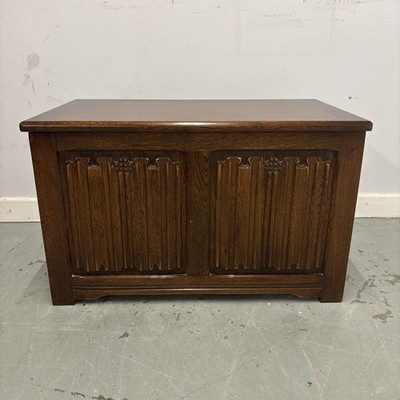 Vintage Oak Linenfold Blanket Box Chest Trunk, Dark Wood Blanket Box ...