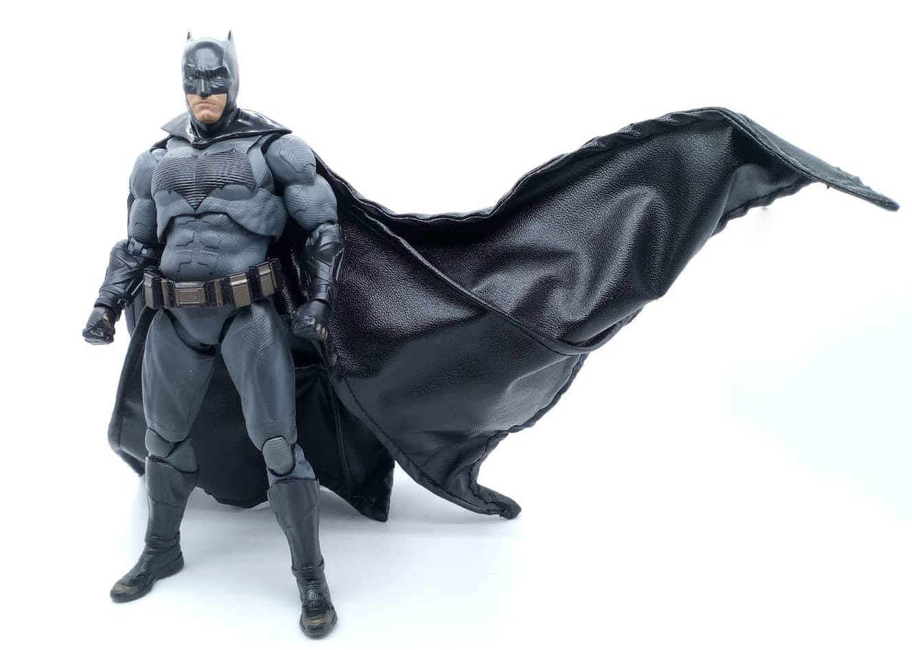 SU-C-MZB: 1/12 scale 7 wire Black Wired Cape for Mafex SHF 6" Batman | eBay