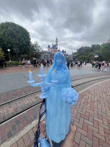 NEW Disneyland Haunted Mansion Bride Ghost Sipper 2025 Light Up Beating ...