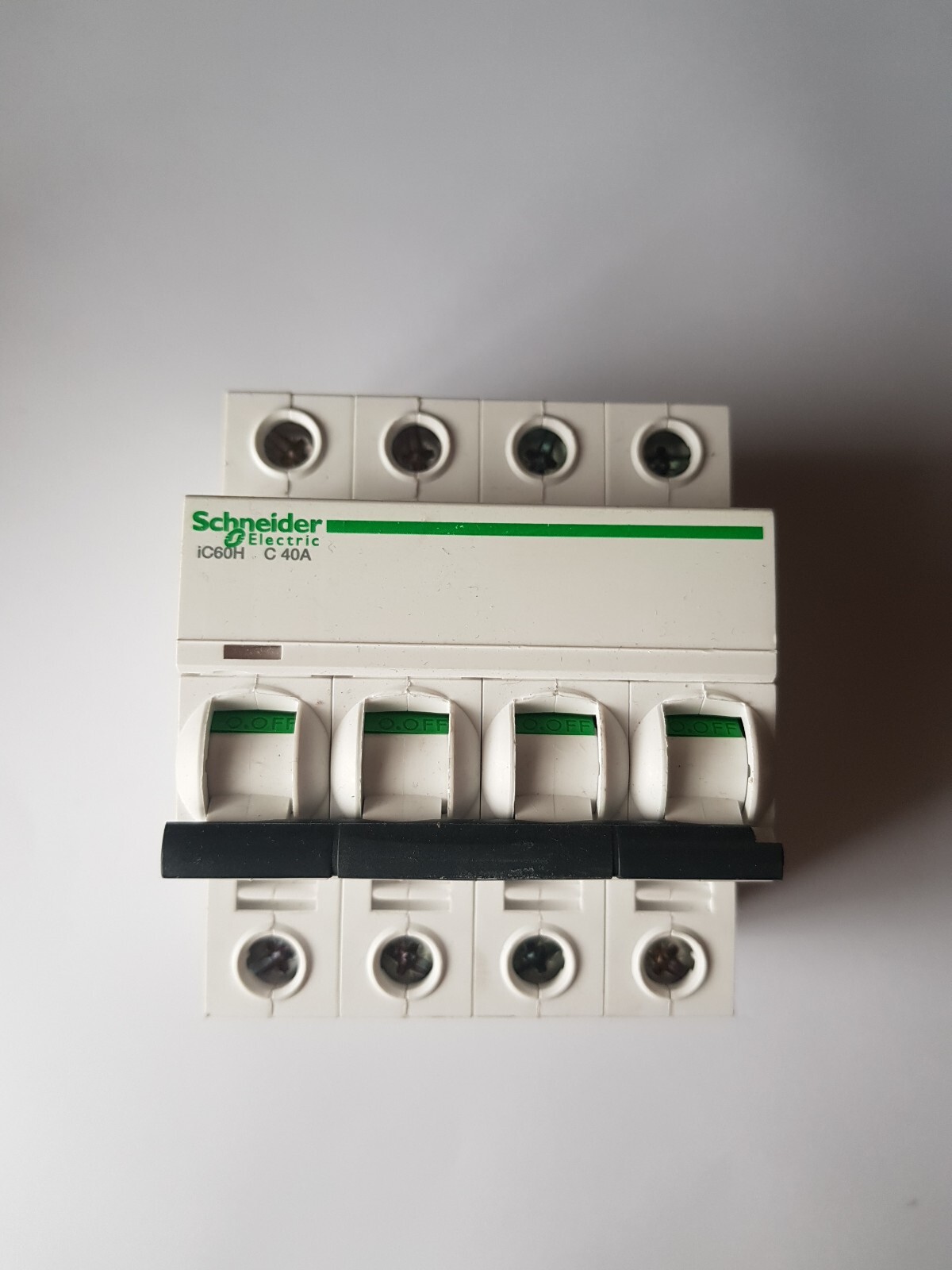 SCHNEIDER ELECTRIC 40A MCB ACTI 9 IC60H 10KA 4 POLE TYPE C A9F54440 ...