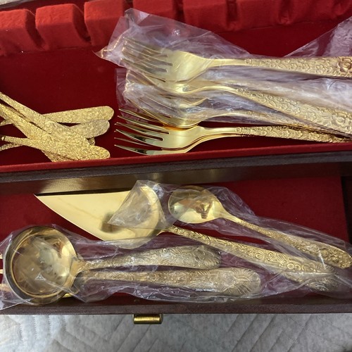 Lifetime Cutlery 44 Pc Lot Gold Carlotta Rose Pattern Stainless ...