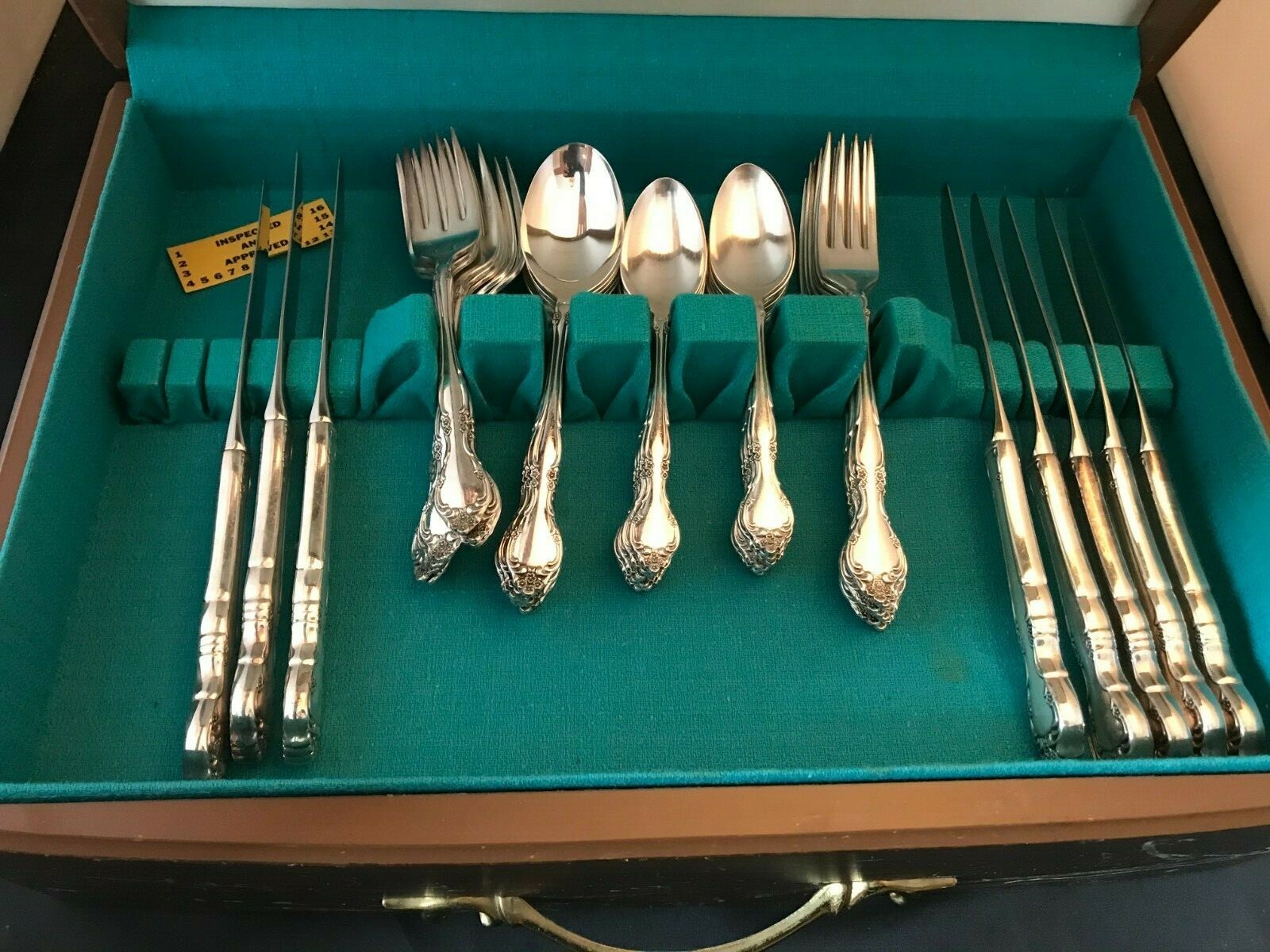 Vintage Oneida Community Affection Silverware Silverplate 51 piece Set ...