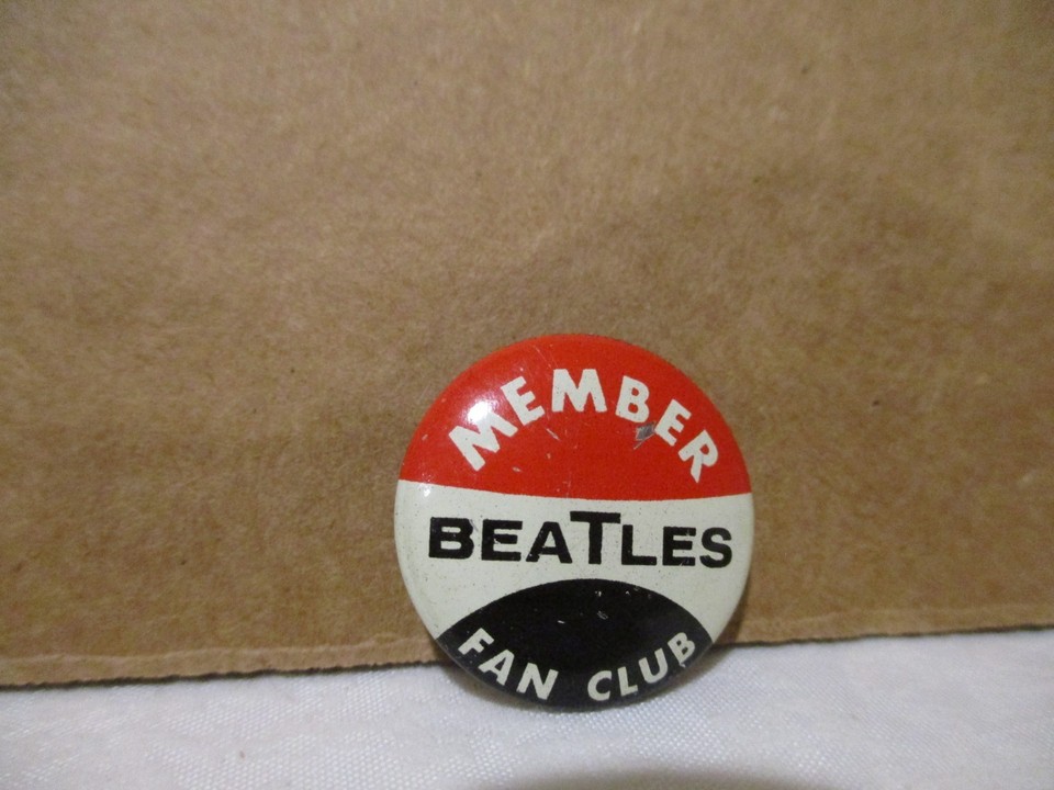 The Beatles - 5 Pins - Vintage 1960s Originals - Fan Club, Booster, Bug ...