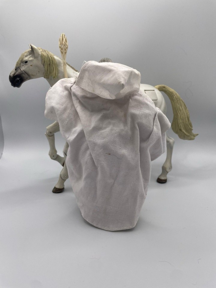 Lord of the Rings Gandalf and Shadowfax Horses set deluxe Action ...