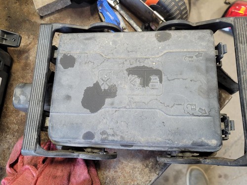 Fuse Box Engine ID 84075773 Fits 14-17 SILVERADO 1500 PICKUP 2007552 | eBay