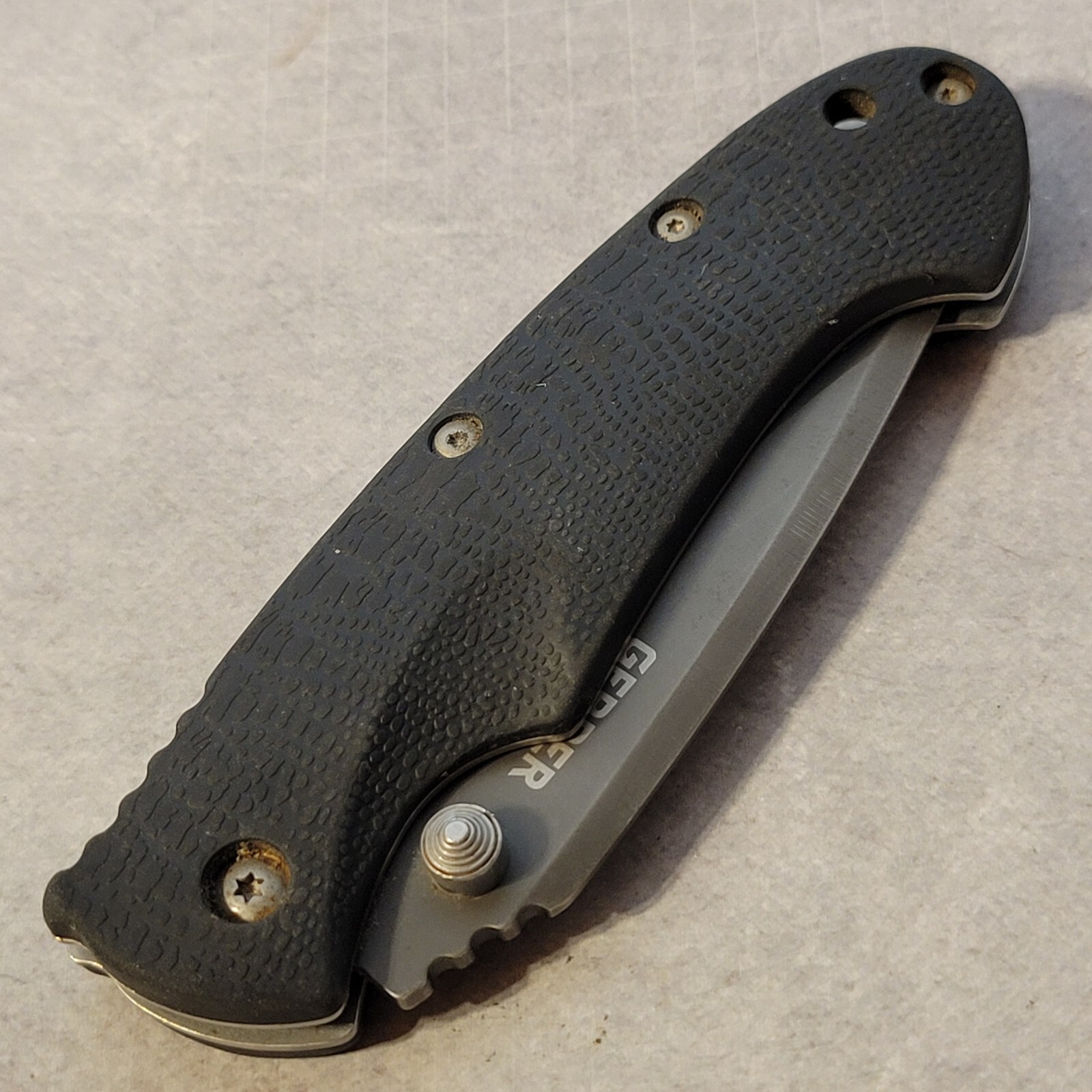 GERBER PROFILE Knife Tactical Liner Lock Black Textured RUBBER Handles ...