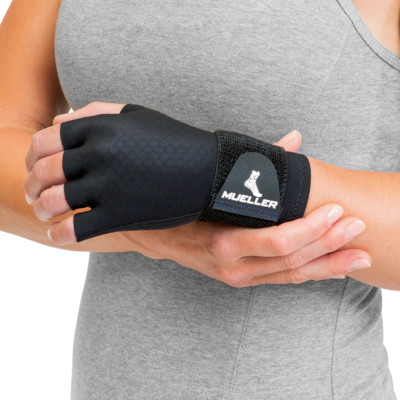 Mueller Compression Glove | eBay Australia