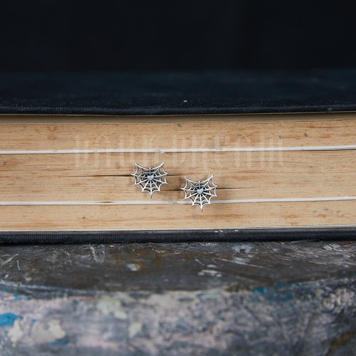 925 Sterling Silver Cobweb Spider Web Heart Ear Studs Earrings Punk ...