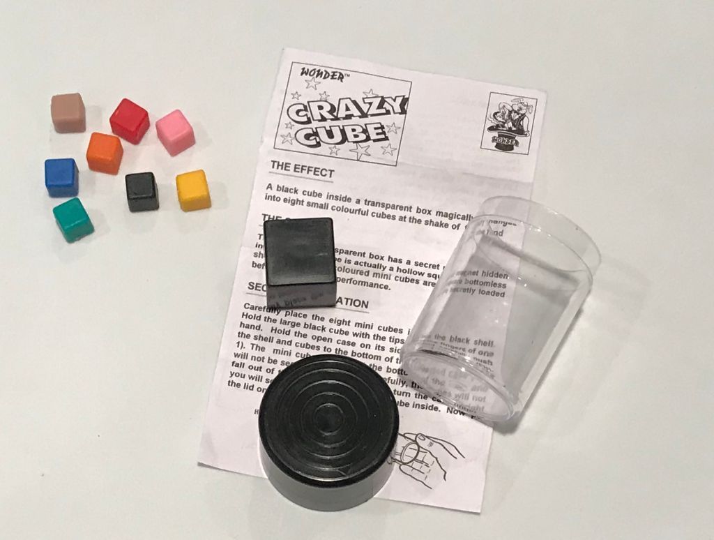 CRAZY CUBE DICE ATOMIZER Magic Trick Shake Change To Mini Color Cubes Pocket | eBay