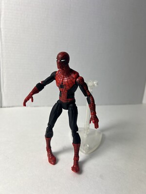 Toy Biz Marvel Legends Spider-Man 1st Appearance Sentinel Series ...