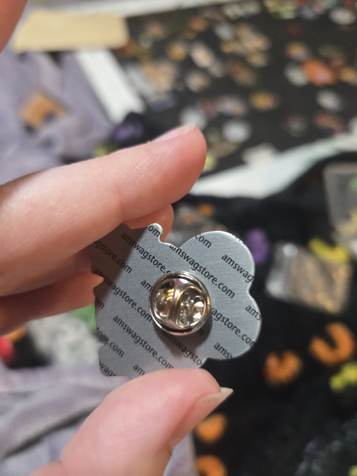 Amazon PECCY Pin Taylor Swift And Travis Kelce KC Chiefs SMO1 KCMO Pin ...