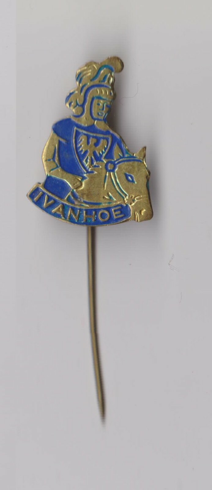 Vintage metal IVANHOE pin badges 1960s Television Serie Film Movie Book ...