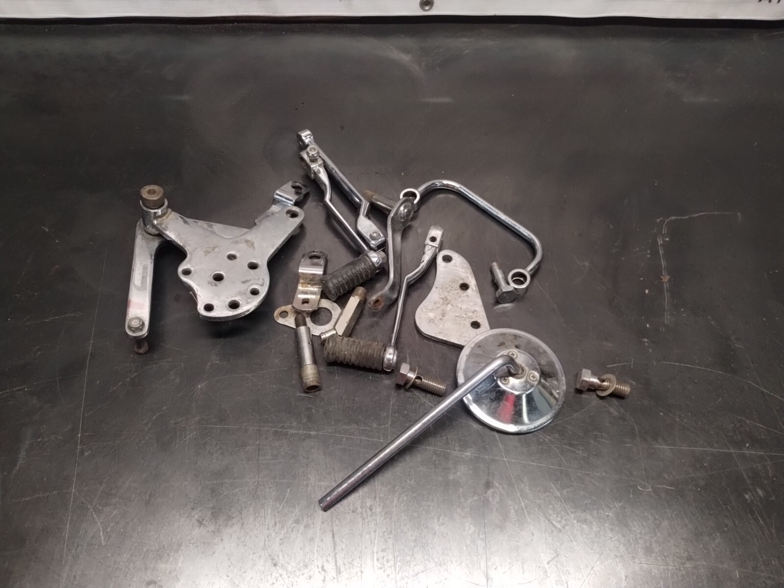 Left side Shifter Bracket Forward Controls LOT Harley Shovelhead ...