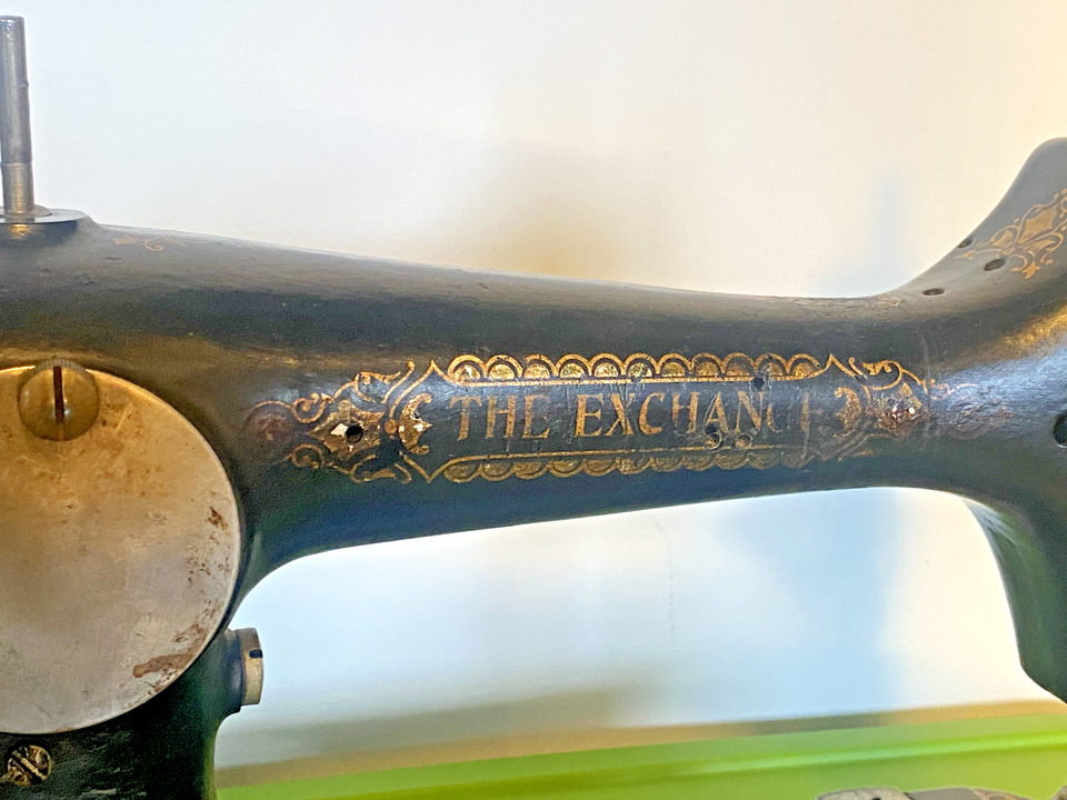 Antique Davis Sewing Machine Co. "The Exchange" - Late 1800s | eBay