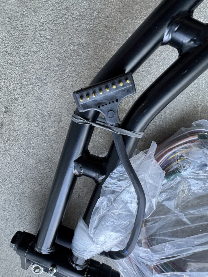 Lucerix Replacement Side View Mirror 24V Bus Van Front | 1 Piece | Front