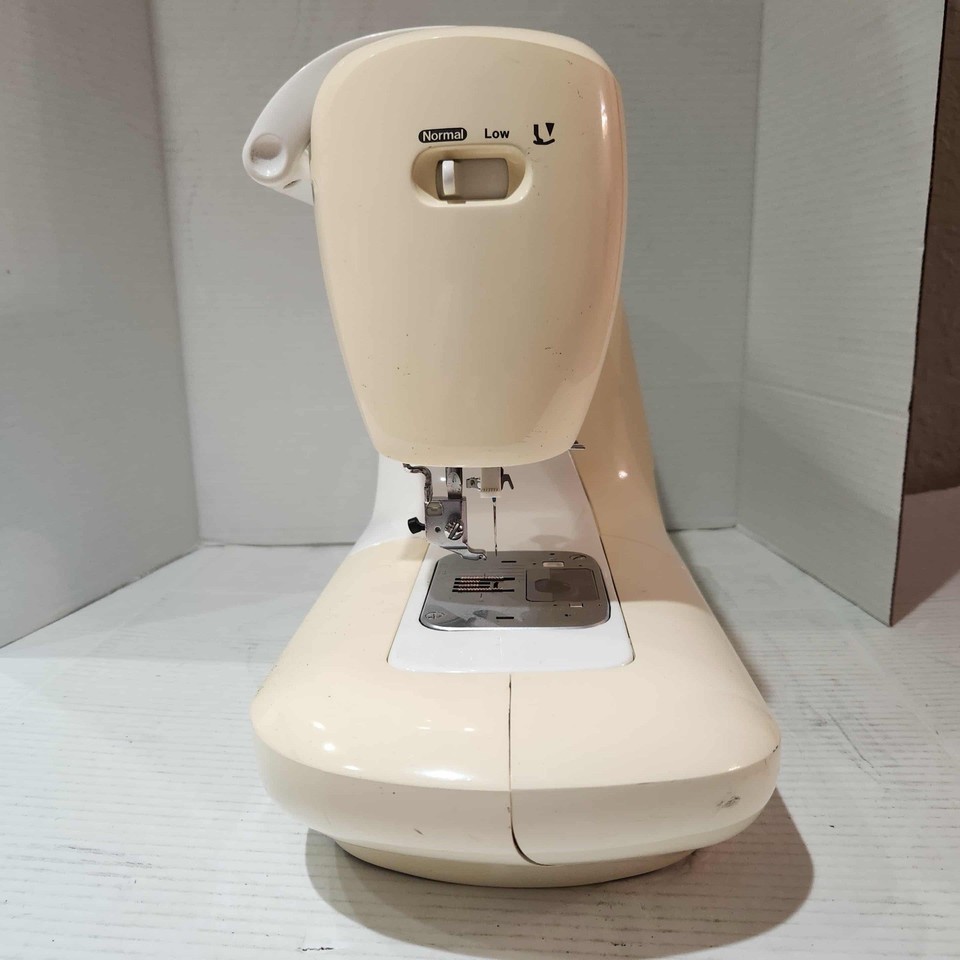 Singer Quantum XL-100 Sewing Machine W/ Foot Pedal & Power Cord | eBay