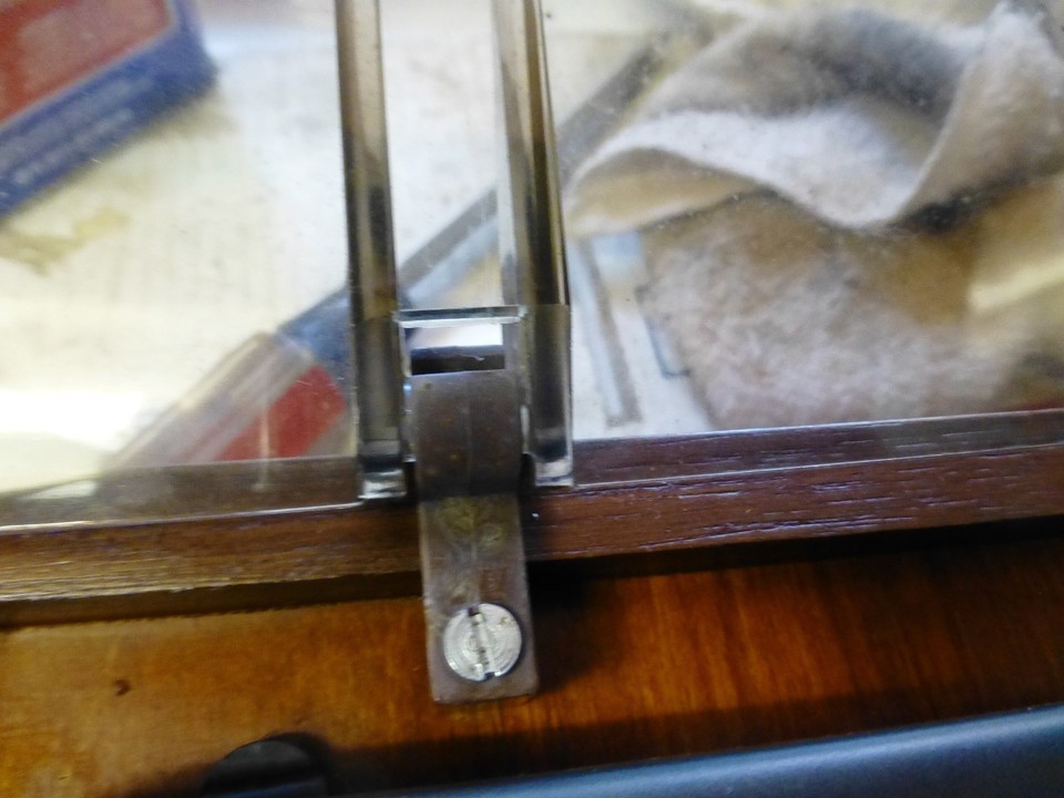 1x Dust Cover Hinge HH SCOTT RADIO Hifi System Model 2500 2502 2502 ...