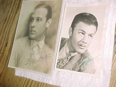 TURHAN BEY 1940s ACTOR AUTOGRAPH and facsimile photo VALENTINO | eBay
