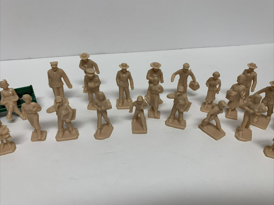 Ho Scale People Figures For Scenery Diorama Model Railroading | eBay