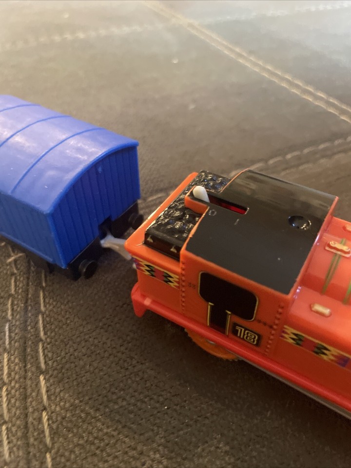 2013 Thomas the Train NIA Engine Motorized Train Gullane - Tested | eBay