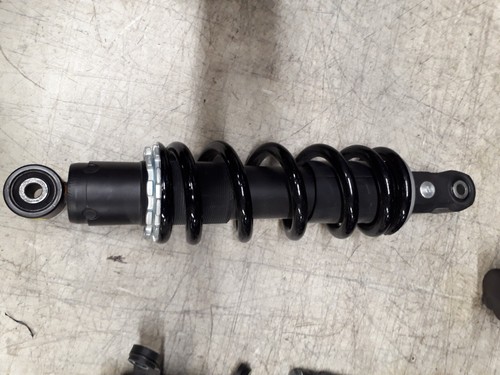 KAWASAKI Z900RS, REAR SHOCK, FREE POST # A759-A | eBay