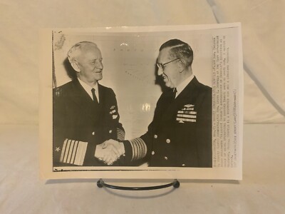 Vintage 1947 Press Photo Adm. Chester Nimitz Congratulates Adm. Louis ...