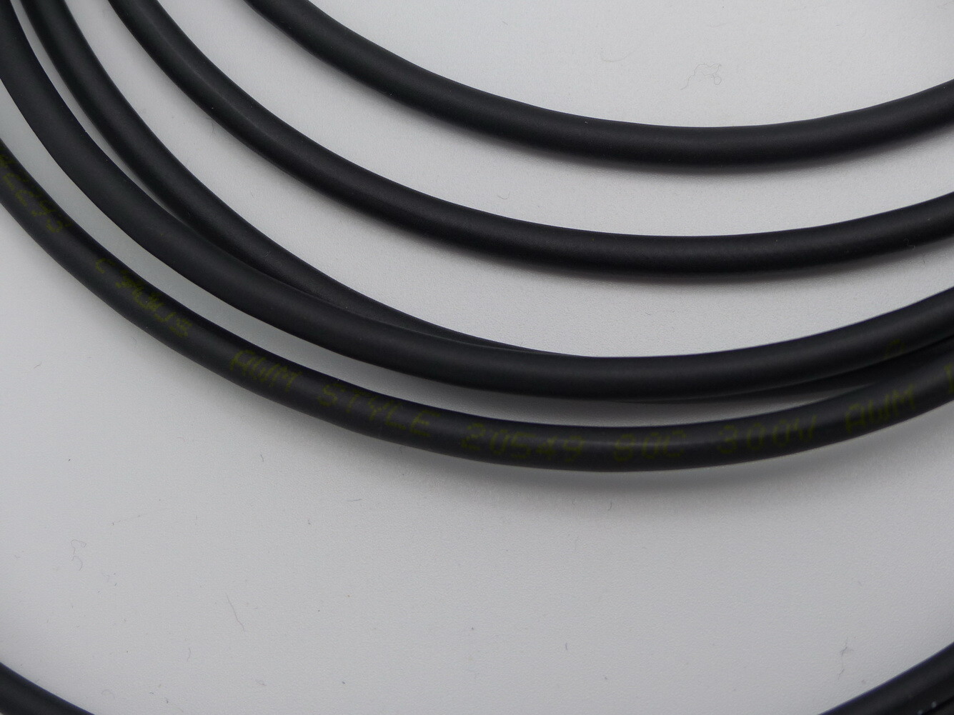 AWM STYLE 20549 80°C 300V Kabel + Balluff Stecker Länge 3,10m | eBay