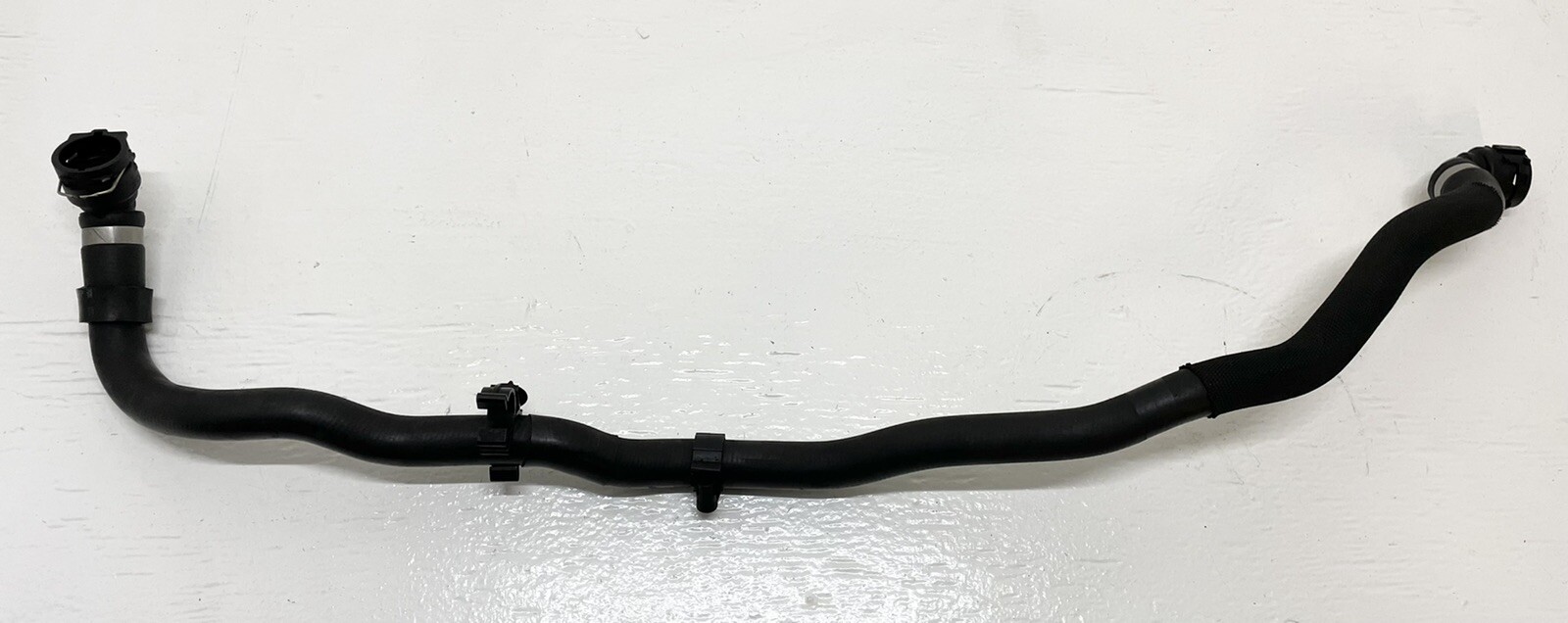 06-15 Genuine OEM BMW E90 335xi HVAC Heater Hose 64216983858 135i 335i ...